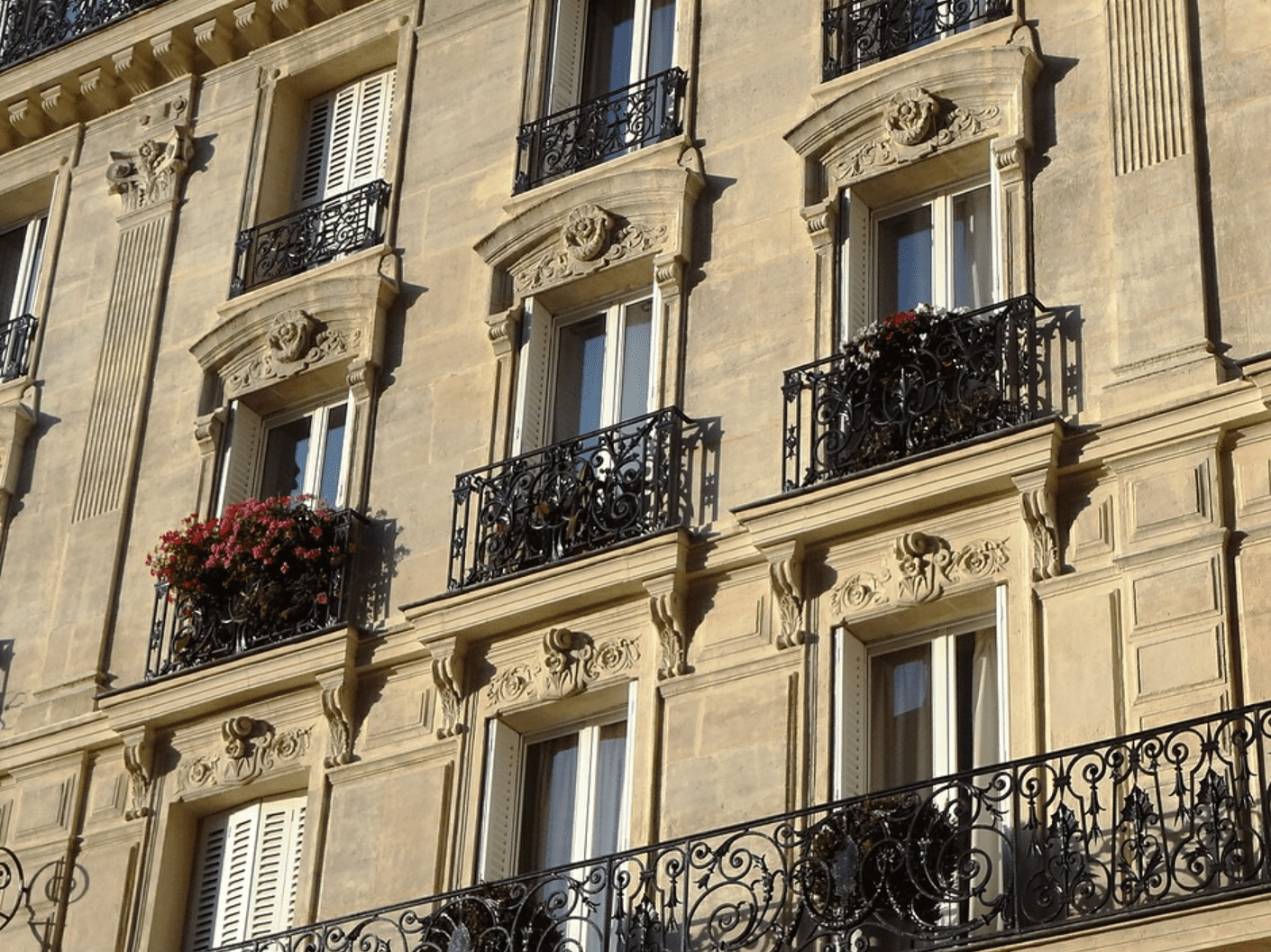 Six of the Best: Paris Apartment Hotels - Paris For Dreamers